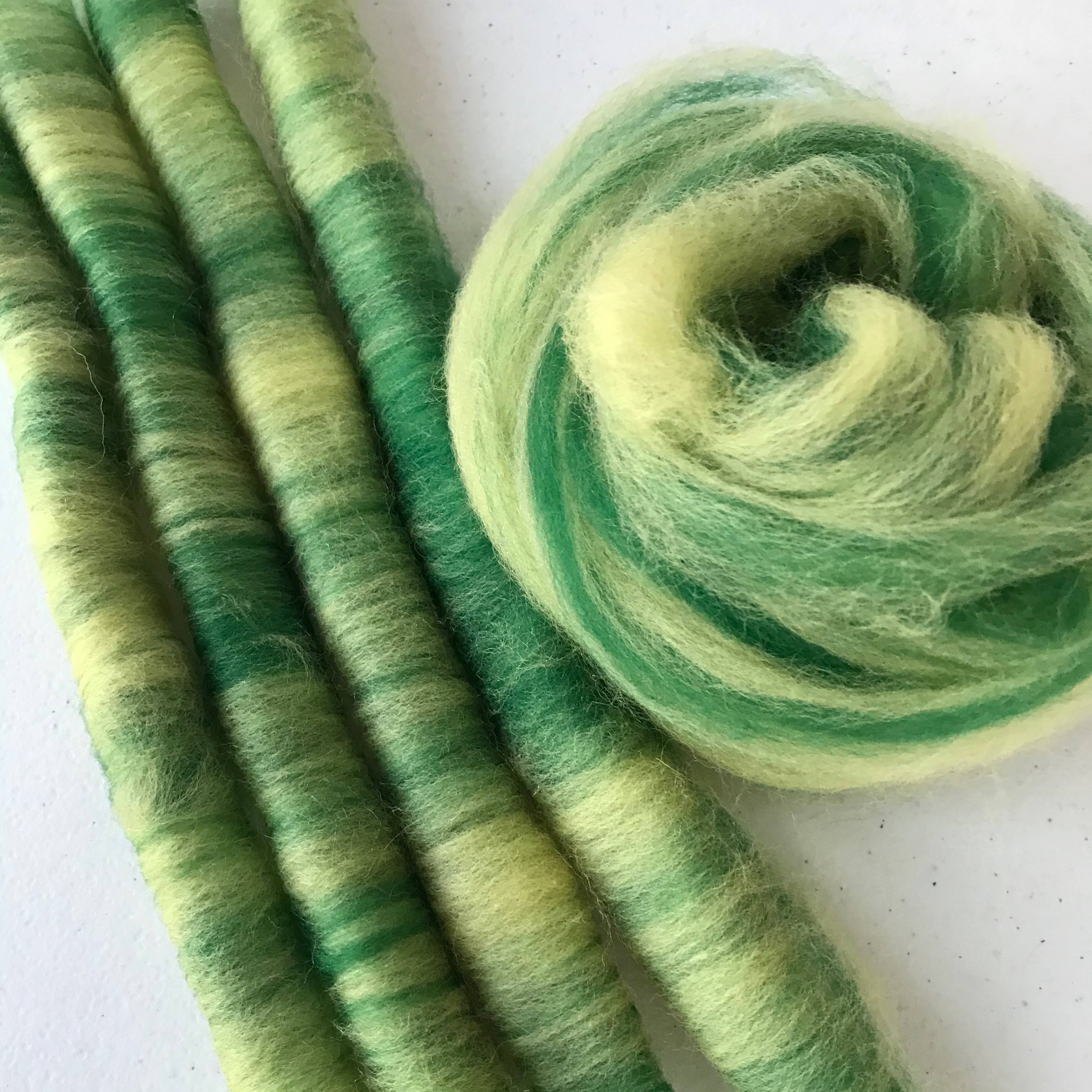 Blending for Colour in Spinning – Beechwood Crafts